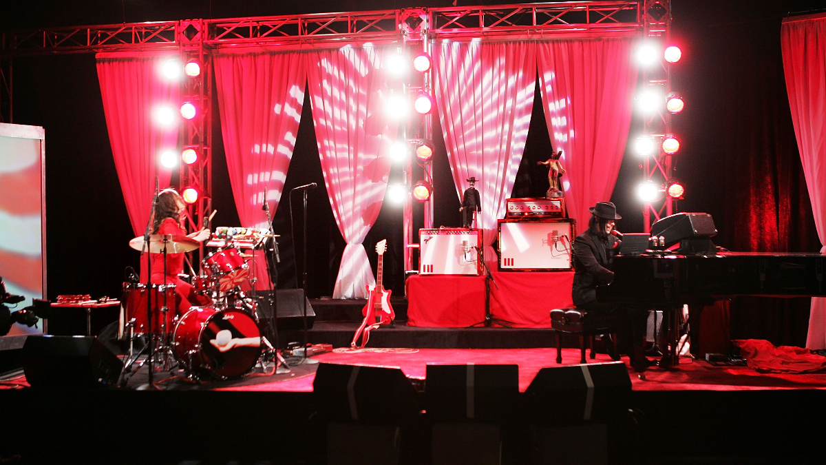 3 Piano-Based Songs By The White Stripes from 'Get Behind Me Satan ...